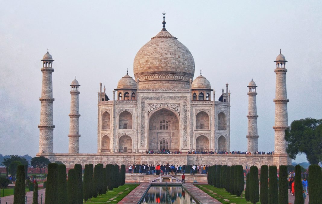 Shah Jahan: The Magnificent Mughal Emperor Who Built the Taj Mahal and ...